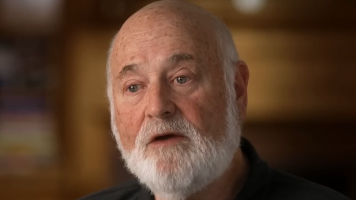 Rob Reiner Took 'Minutes' To Die After His Son Stabbed Him
